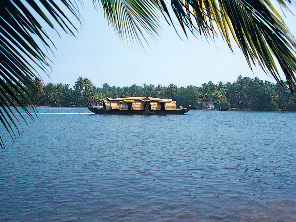 Houseboat In Cochin, Kerala Houseboat Cruise, Kerala Houseboat packages